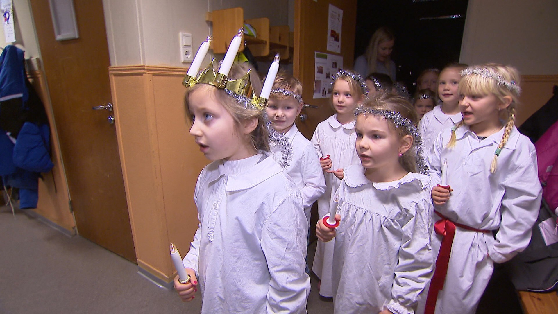 Santa Lucia-feiring på Ellingsøya – NRK