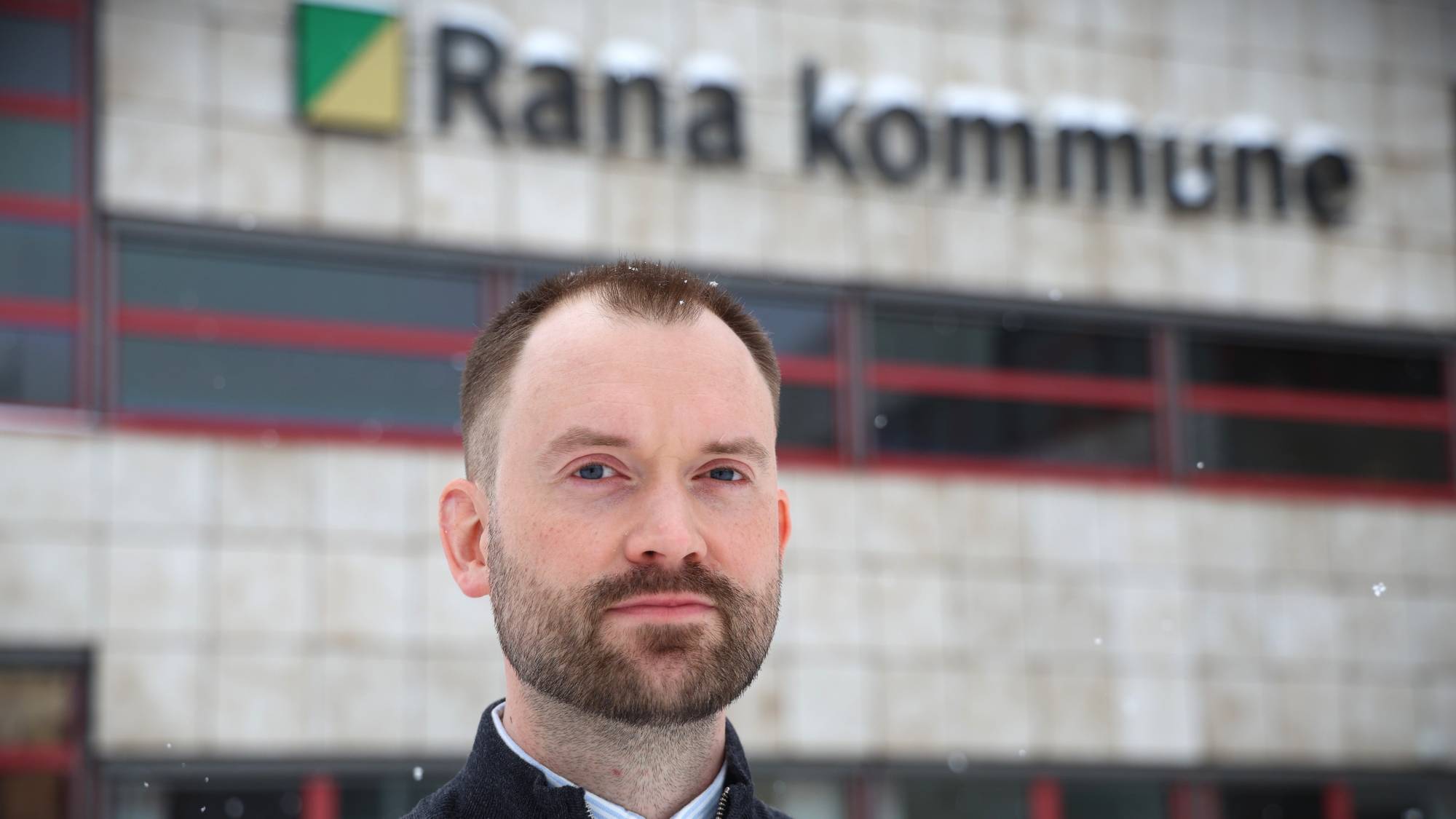 Han blir kommuneoverlege-vikar i Rana – NRK Nordland