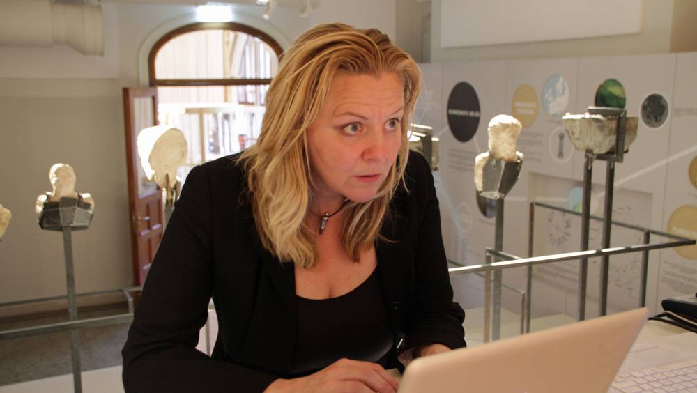 Breiviks hode på et fat – NRK Kultur og underholdning