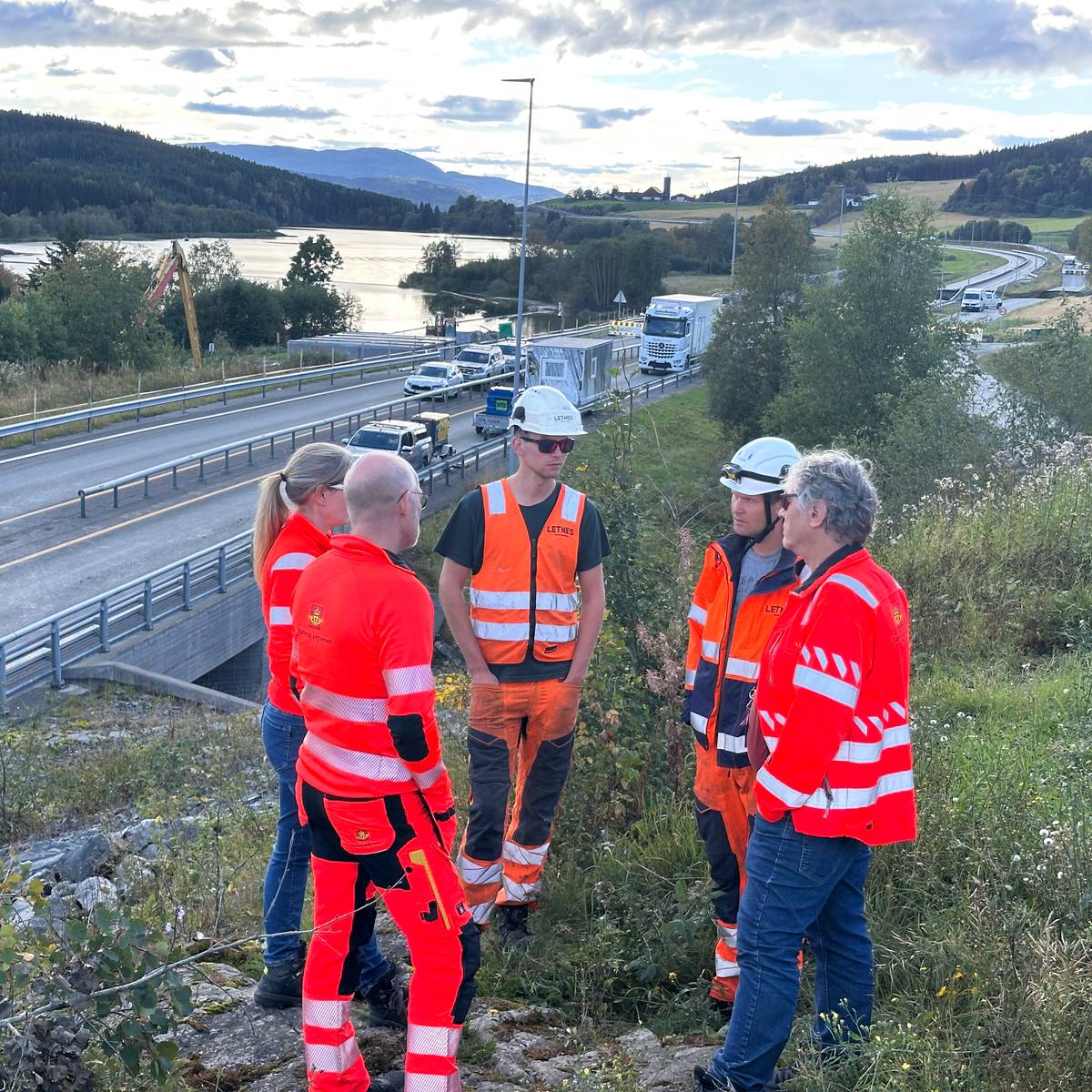 Både E6 og Jernbanen skal bygges opp igjen i skredområdet ved Nesvatnet Levanger – NRK Trøndelag ...