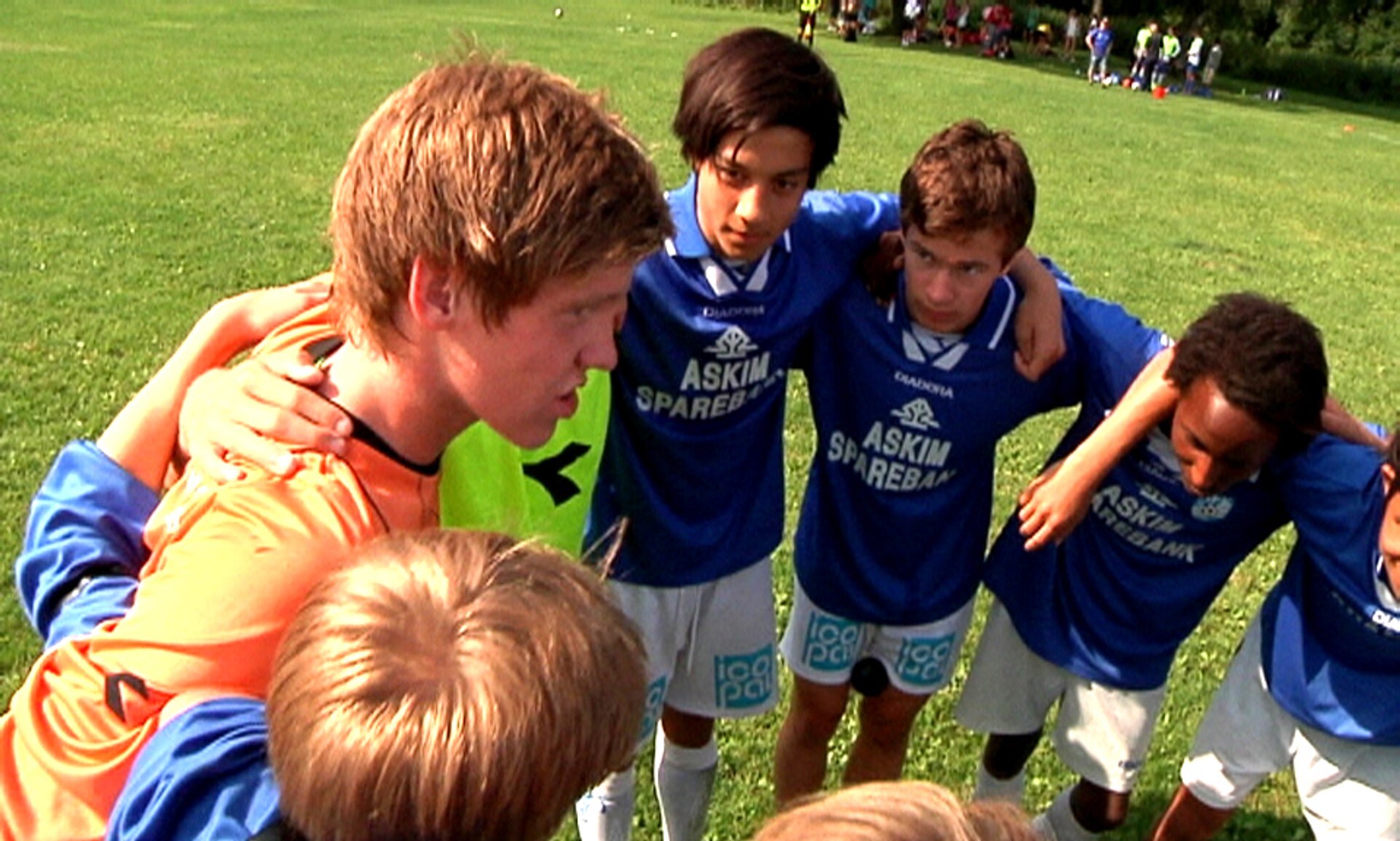 Mye moro og blodig alvor – NRK