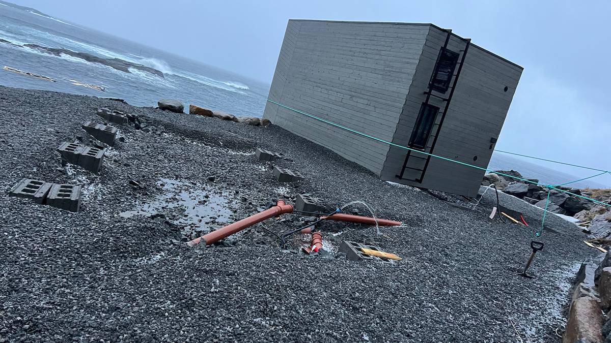 Lofot-Tidende: Har fått tilbake brukstillatelsen etter at hytte blåste ...