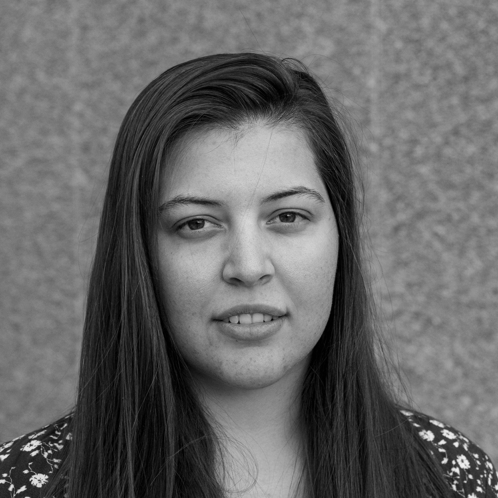 Torveig i Alta er positiv til maks 1,5 timar mobil om dagen: – Telefon ...