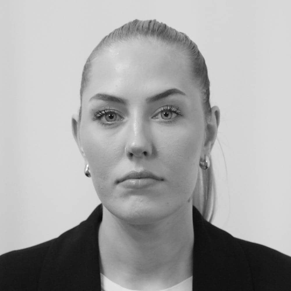 Tonje Brenna ga styreverv til god venn: – Bør vurdere sin stilling ...