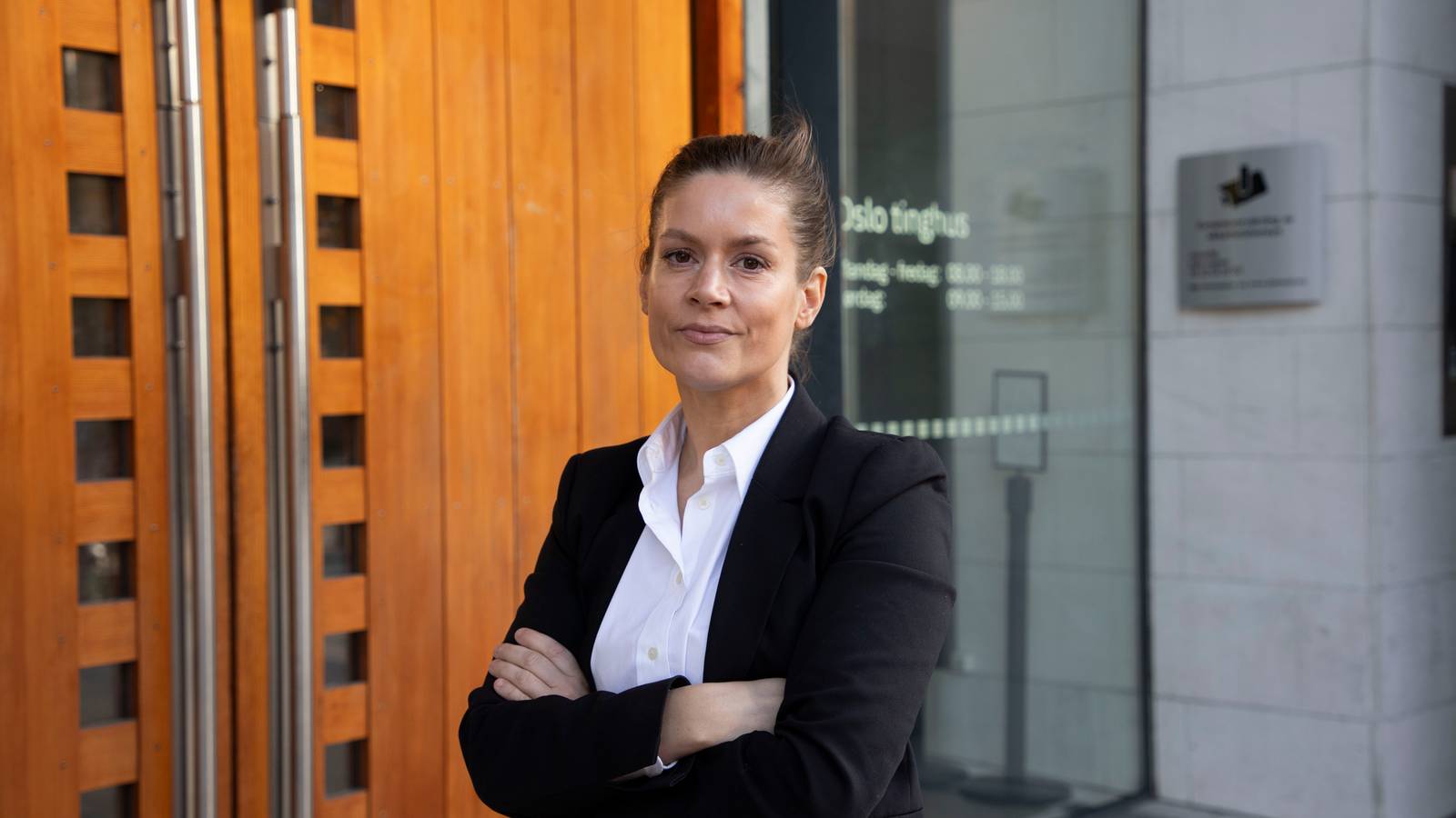 Norsk forfatter siktet for voldtekt – NRK Norge – Oversikt over nyheter ...