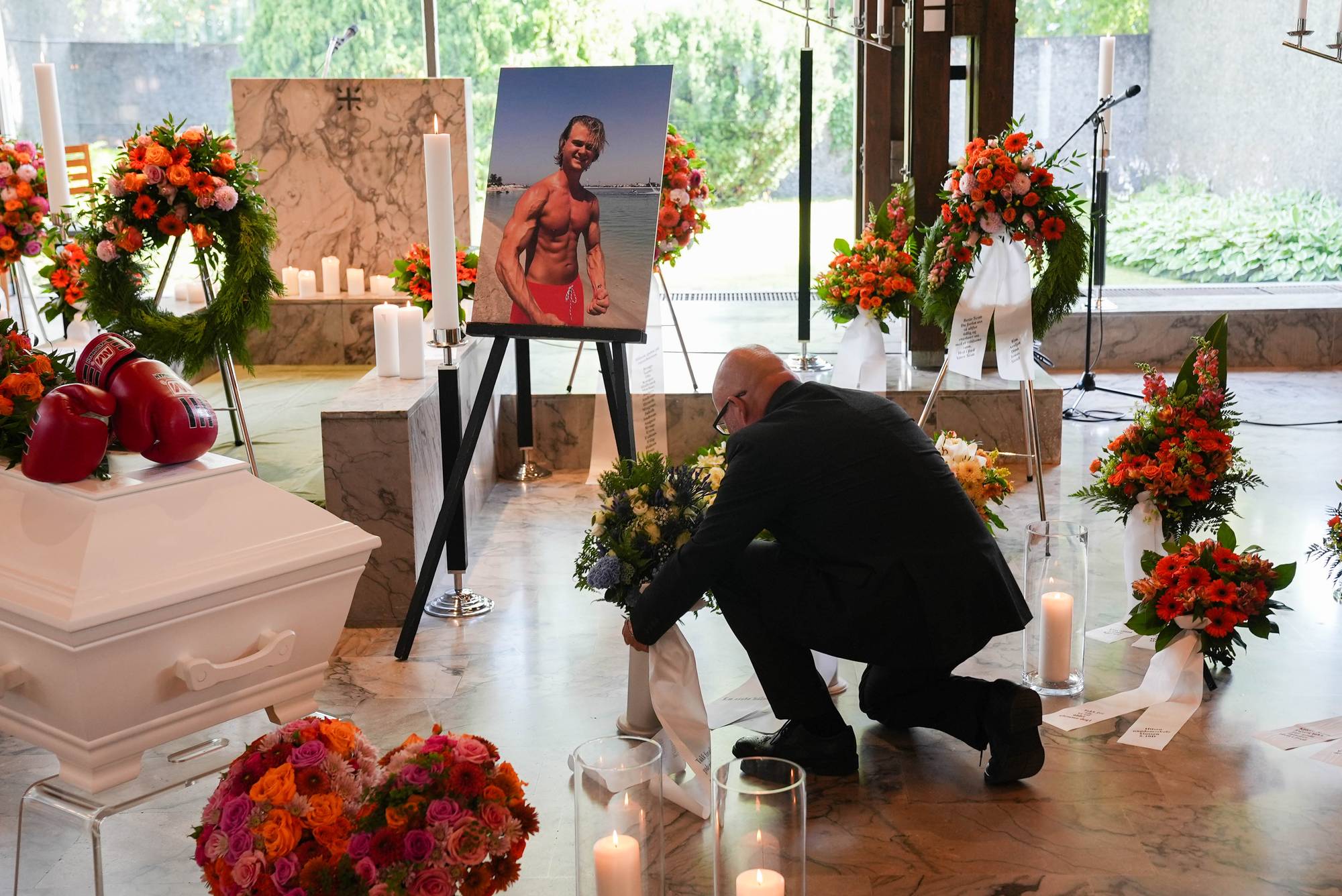 Scott Engh (22), kjent som «Coach Engh», begraves på Haslum kirkegård i ...