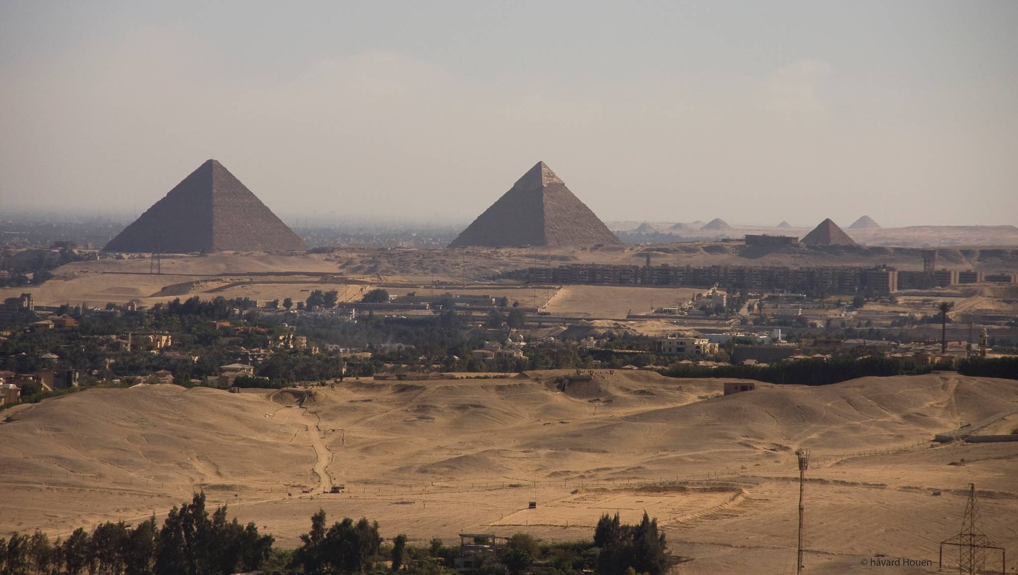 NTNU-arkitekt løste pyramide-gåten – NRK Trøndelag – Lokale nyheter, TV ...