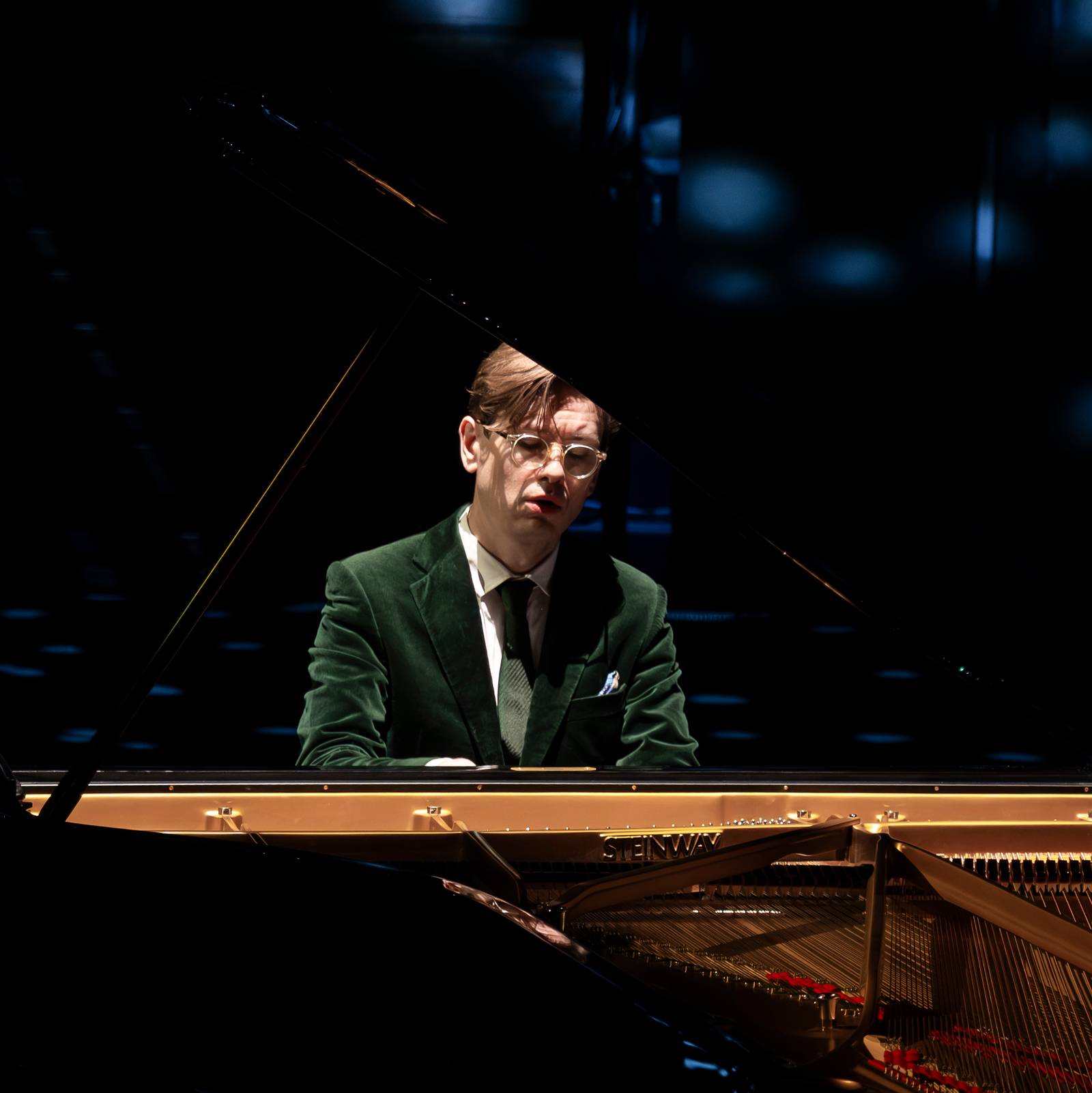 Anmeldelse: Víkingur Ólafsson ved Den Norske Opera og Ballett – Anmeldelser og anbefalinger