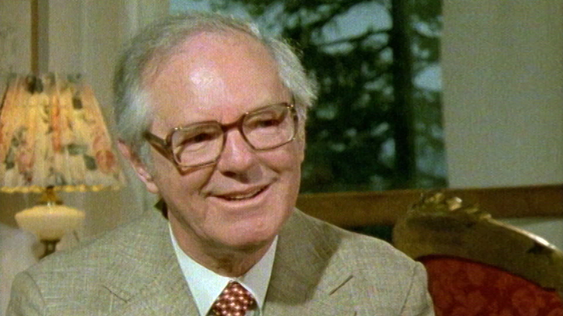 Det er på podiet man kommer videre som kunstner - Robert Riefling - NRK TV