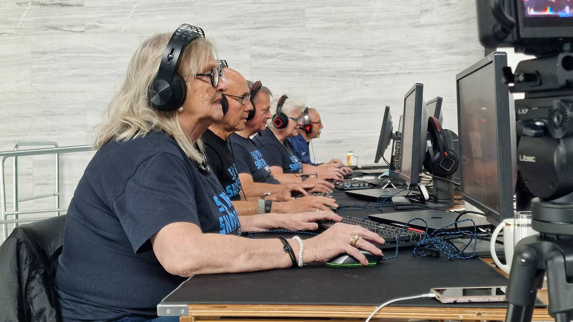 Inger Grotteblad er hekta på Counter strike – viste seg fram på gamingmesterskap for seniorer i ...