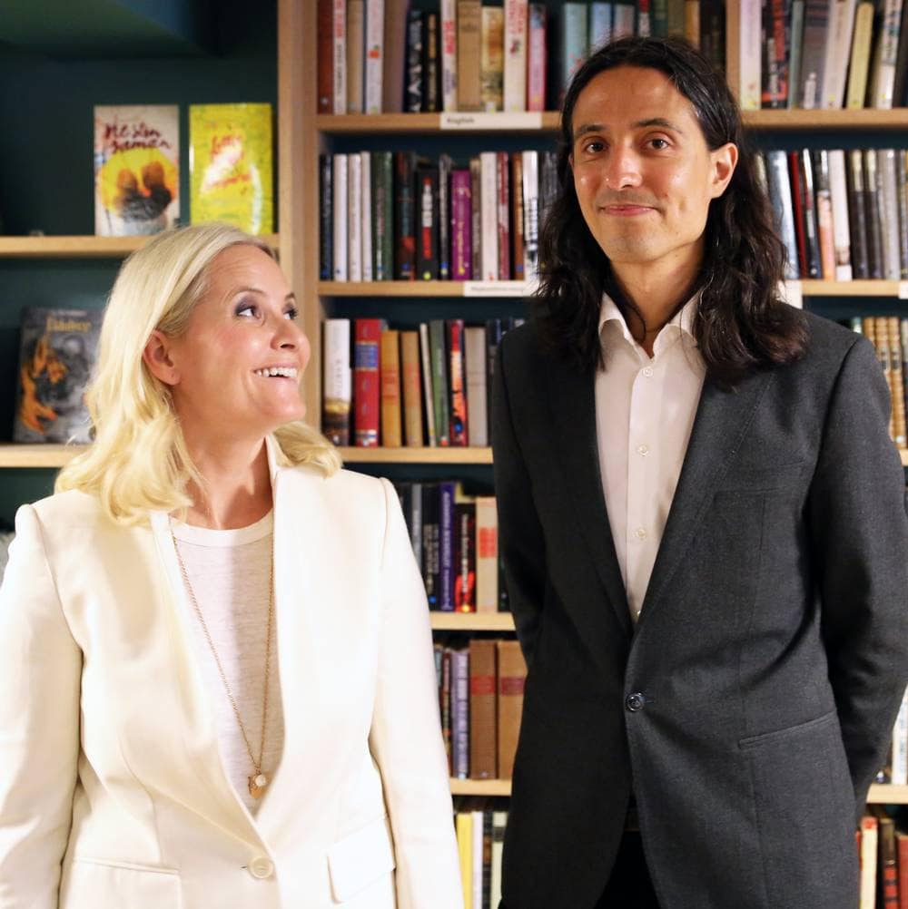 Anmeldelse: «Søstrene» av Jonas Hassen Khemiri – Anmeldelser og anbefalinger