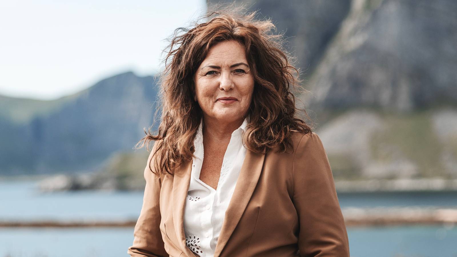 Intense forhandlinger om turistskatt: Høyre forsøker å få flertall for Lofoten-ordning – NRK ...