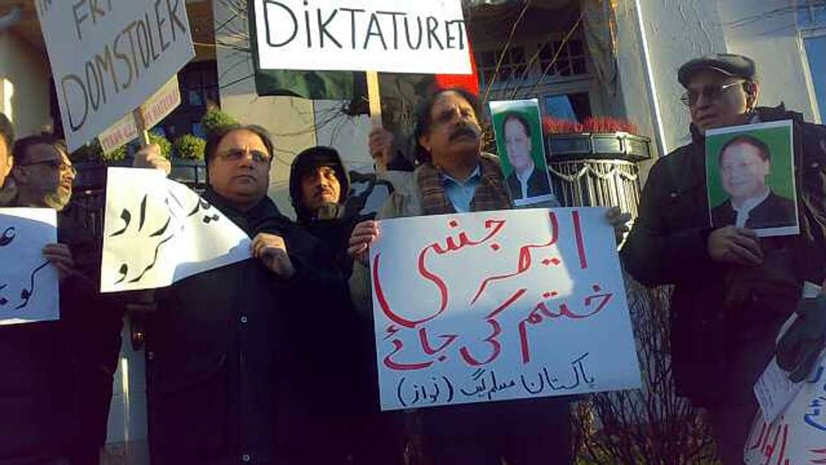 Norsk-pakistanere demonstrerer – NRK Norge – Oversikt over nyheter fra ...