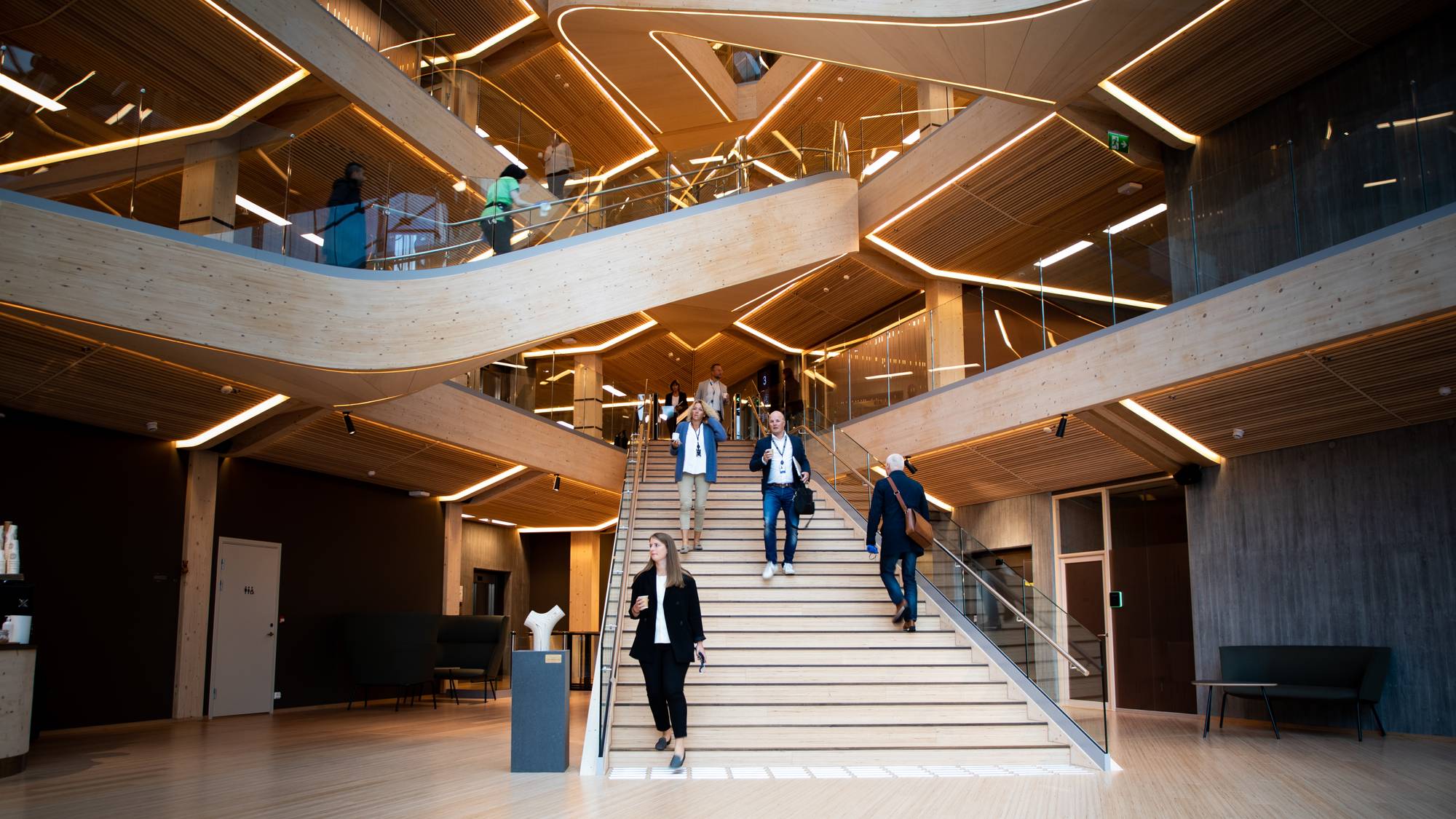 Sparebank 1 SR-Bank og Sparebank 1 Sørøst-Norge slår seg sammen og ...