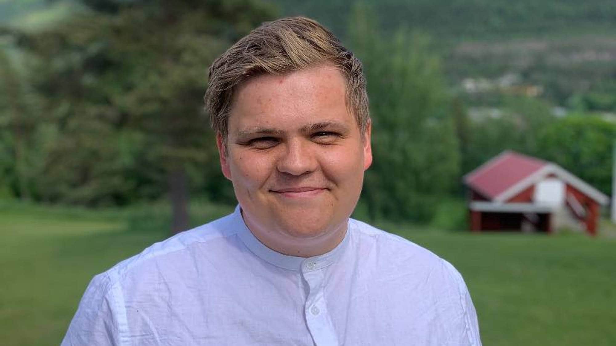 Gaute (29) overlevde terroren – en av få aktive igjen i AUF – NRK Norge ...