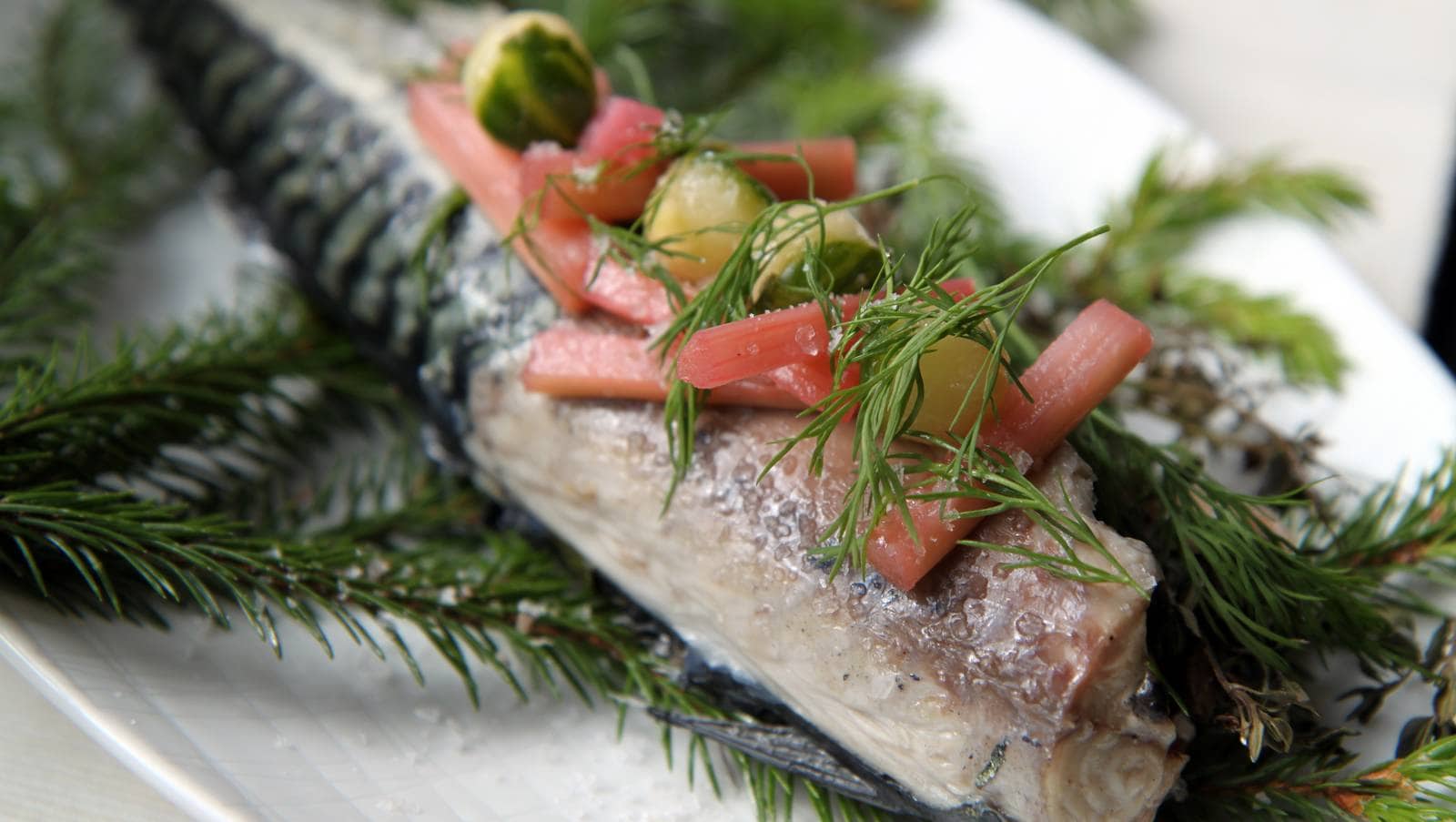 Ti fine fiskeretter du kan grille – NRK Mat – Oppskrifter og inspirasjon
