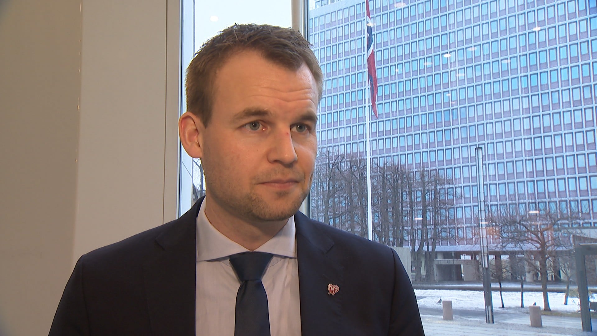 Robstad bekymret – NRK