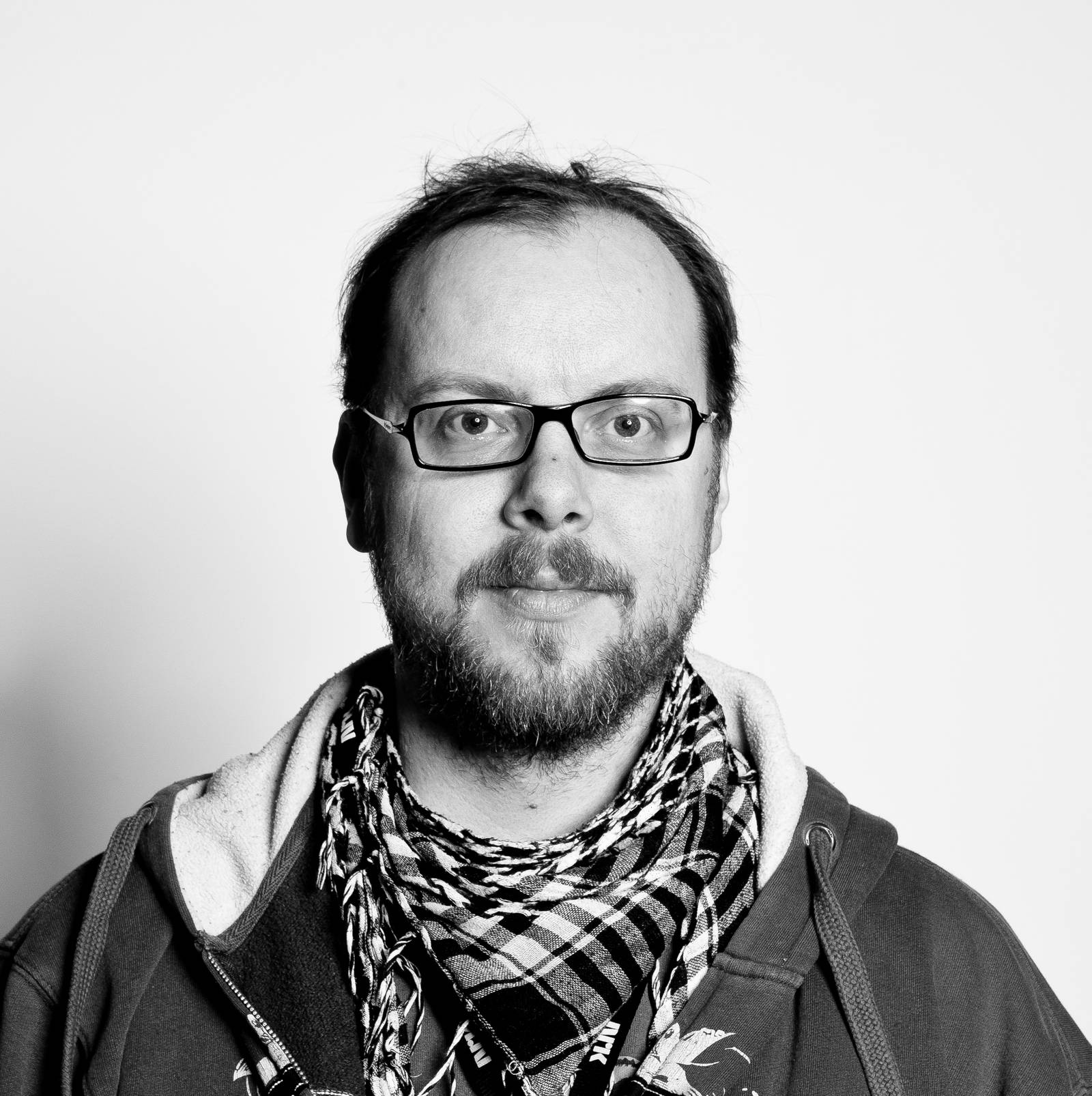 Hashim Abdi (20) kan bli historisk: Utfordrer eget parti – NRK Østfold ...