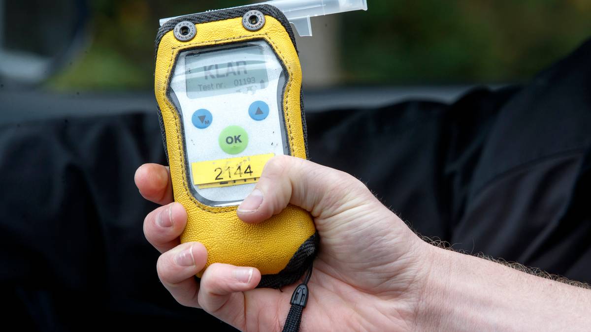 Ruset sjåfør avslørt av bilder fra egen telefon – NRK Vestfold og ...