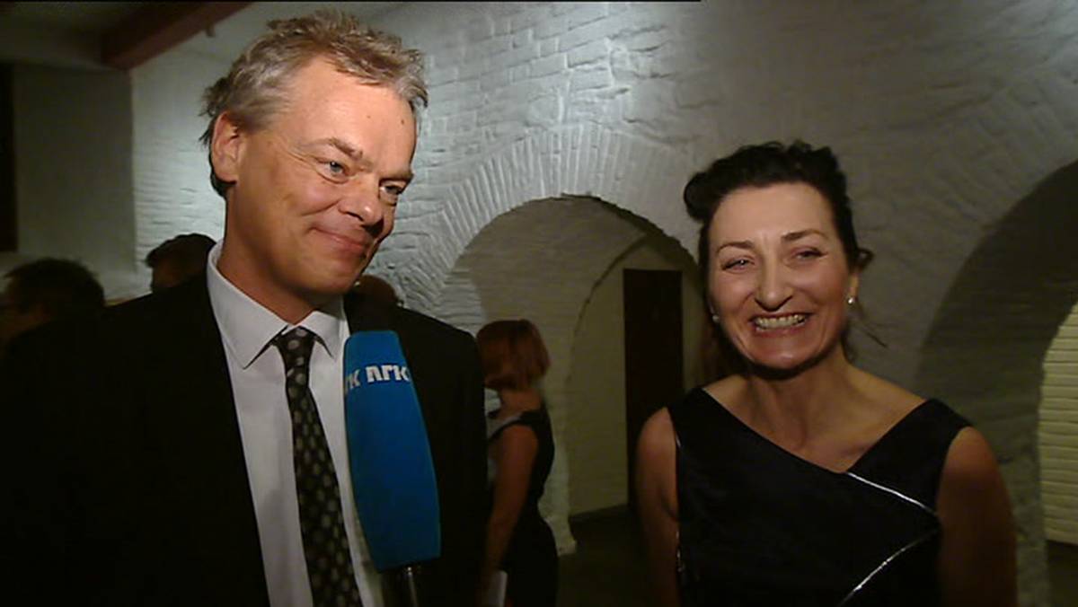 Hedrer Moser-paret med festmiddag – Siste nytt – NRK