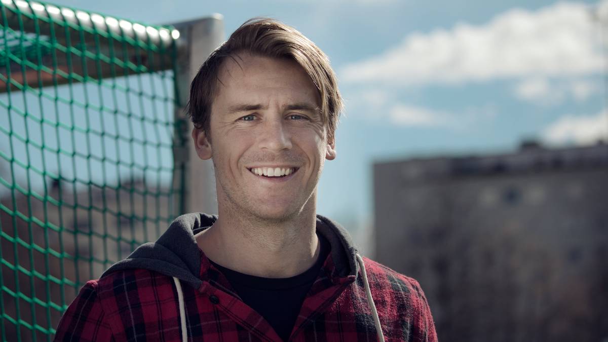 Carl-Erik Torp er NRKs nye fotballekspert – NRK Sport – Sportsnyheter ...