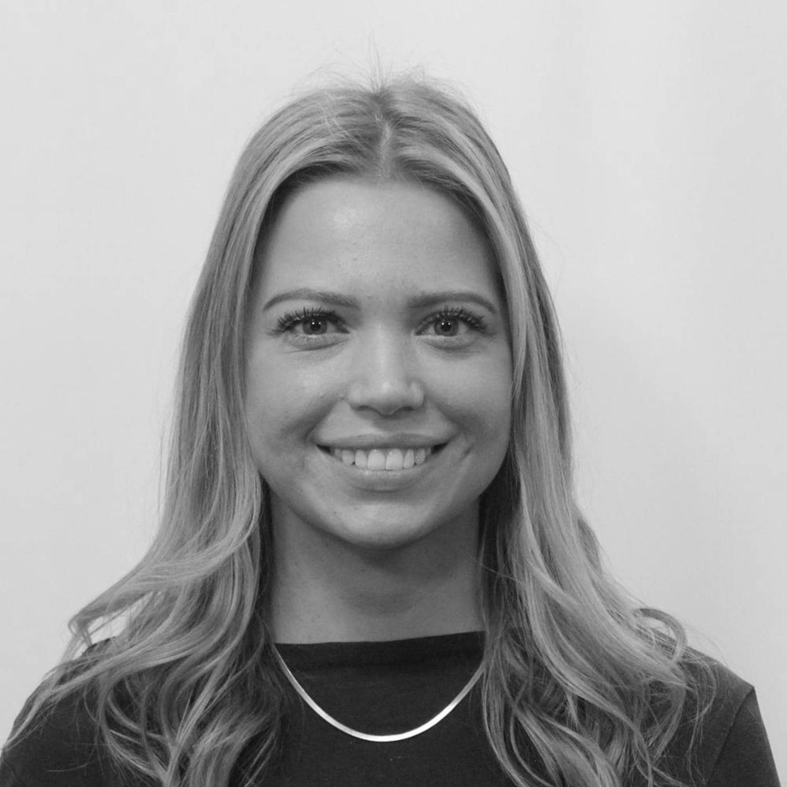 Norske Kenneth om Chuck Norris: – Han reddet livet mitt – NRK Urix ...