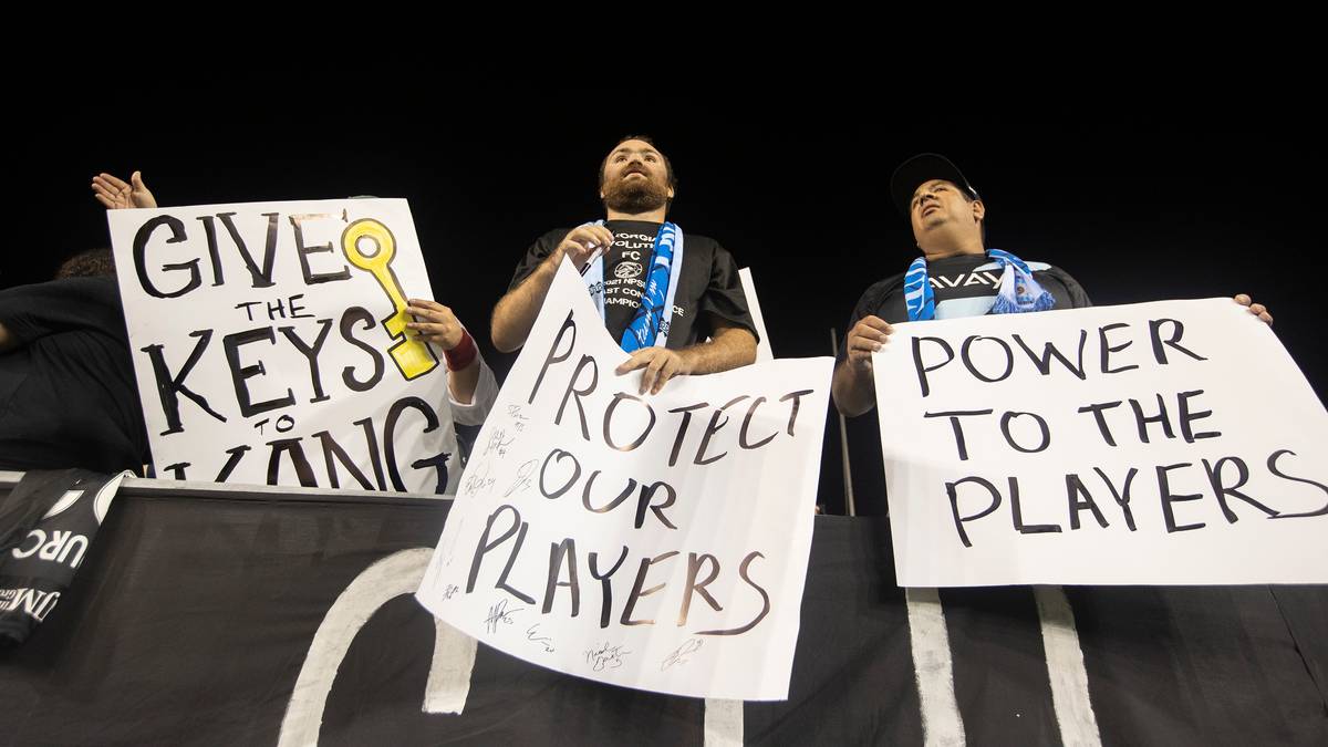 Stille protest mot overgrep i NWSL – NRK Sport – Sportsnyheter ...