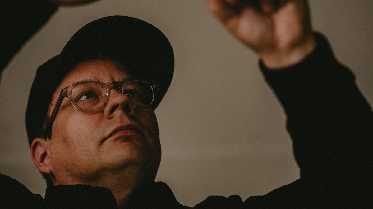 Carl-Johan Utsi Dáiddadállui – NRK Sápmi - samiske nyheter, kultur og underholdning