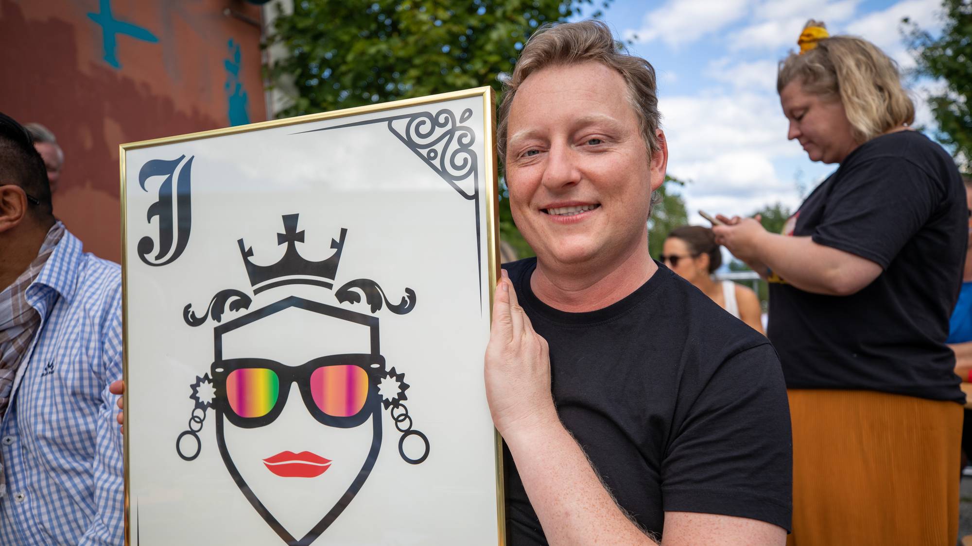 Homofrydprisen til Jan Rune Holdhus – NRK Rogaland – Lokale nyheter, TV ...