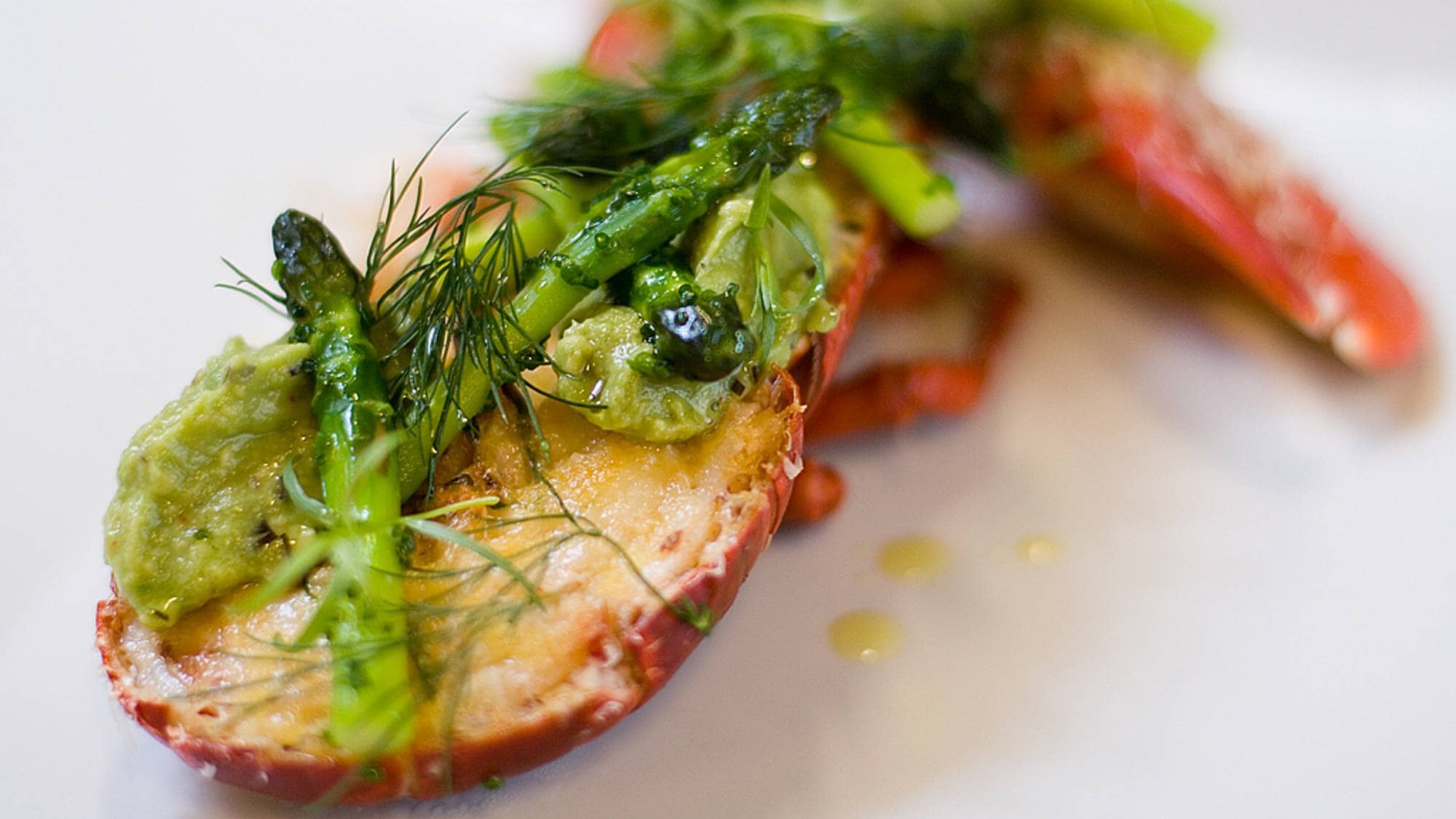 Gratinert hummer – NRK Mat – Oppskrifter og inspirasjon