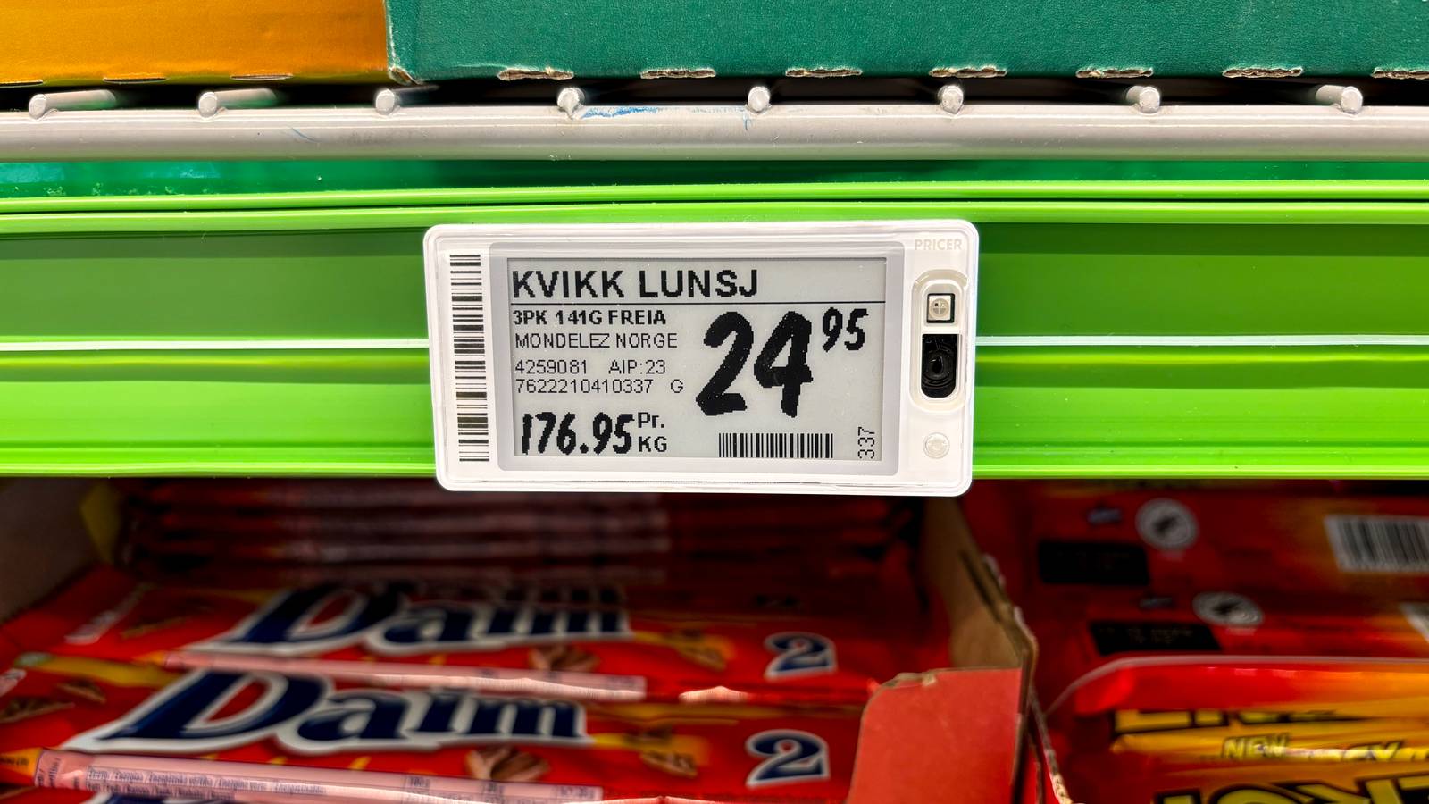 Kvikk lunsj-krøll for Kiwi – priskrigen i påsken tar form – NRK Nordland