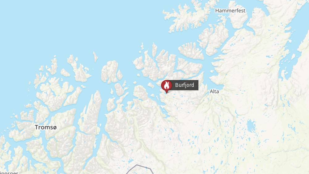 Boligbrann i Burfjord er slokket – Siste nytt – NRK