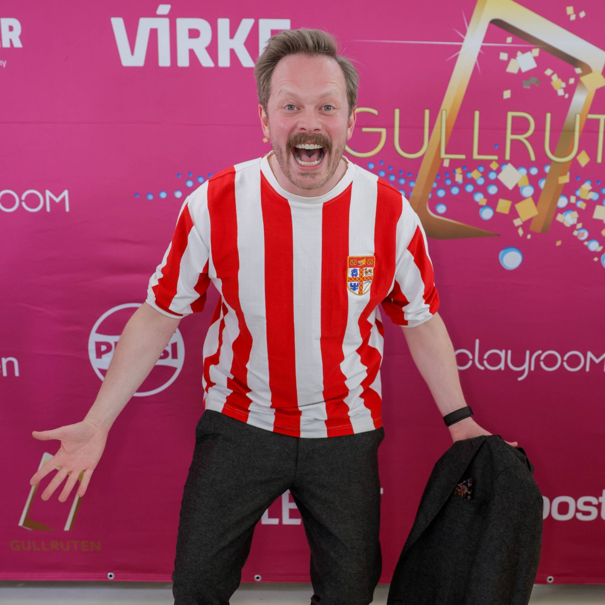 Norges nye landslagsdrakt i EM: Norge i hvitt, hvitt og hvitt – NRK Sport – Sportsnyheter ...