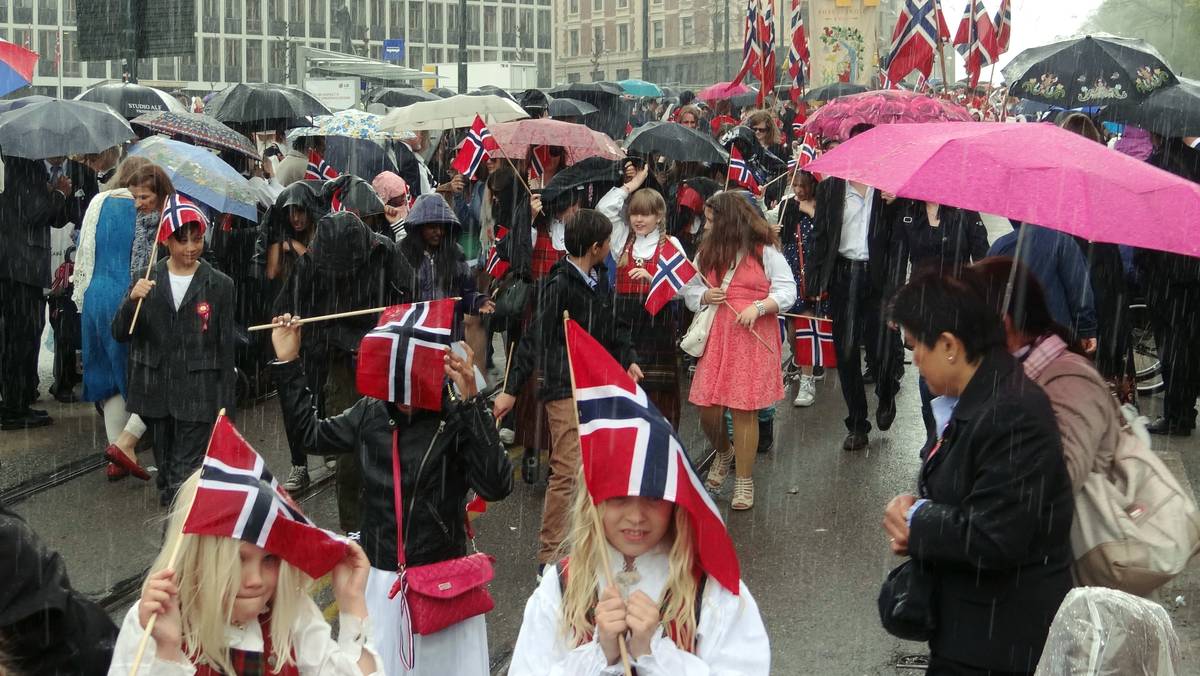 Varsel om regntøy og paraply – Stor-Oslo