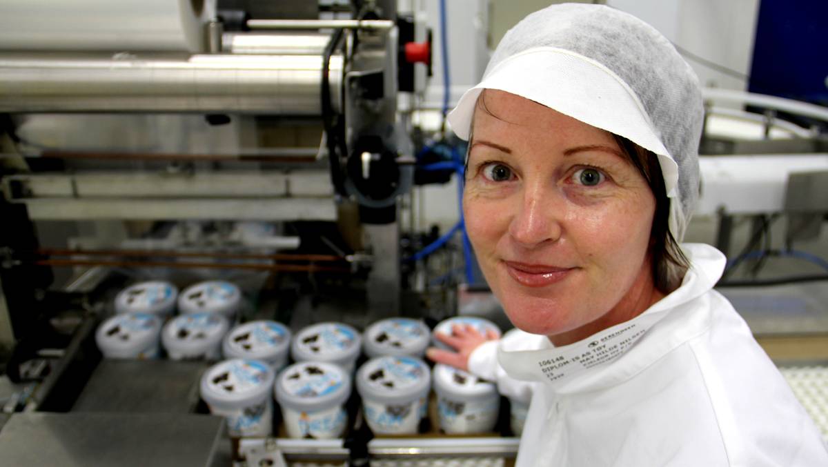 Diplom-Is produseres juleisen nå – NRK Vestfold og Telemark – Lokale ...