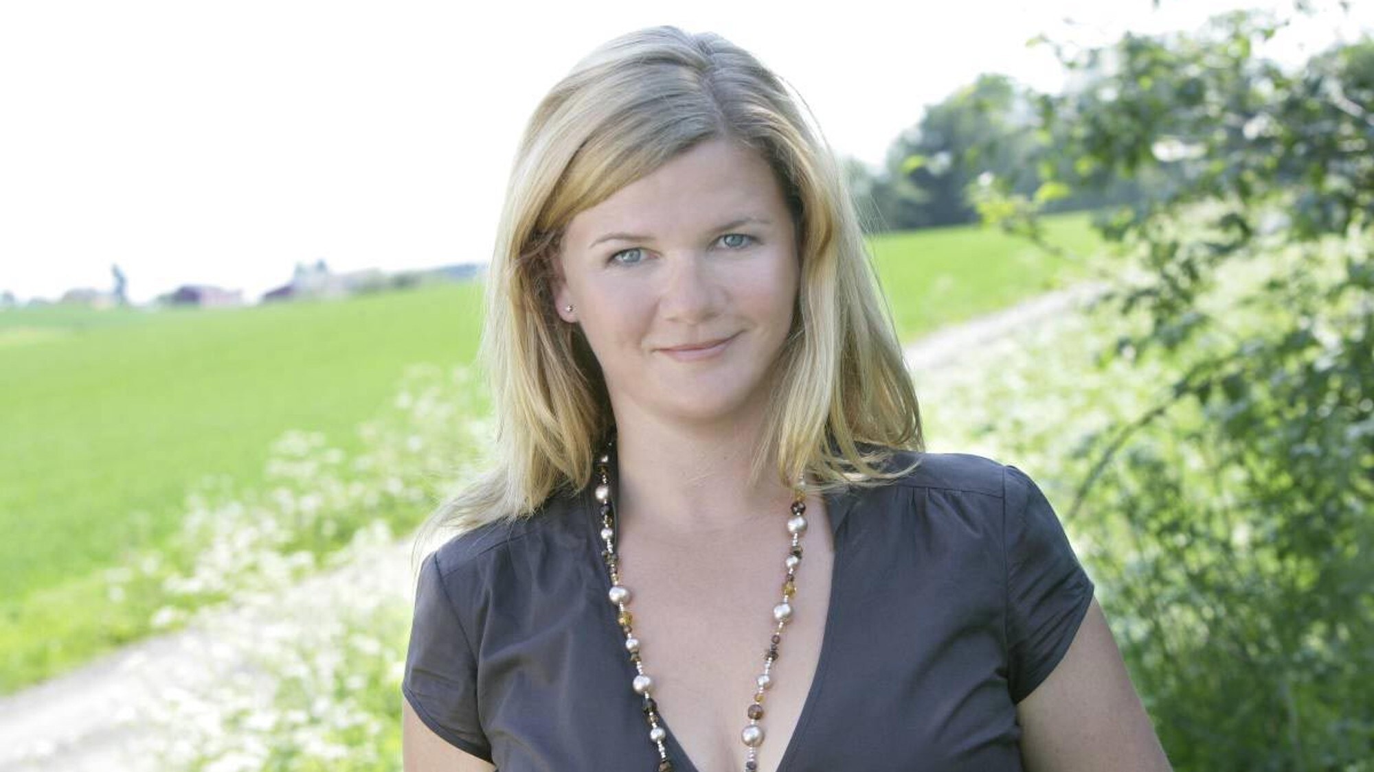 Anne Lindmo vekker deg – NRK Innlandet – Lokale nyheter, TV og radio